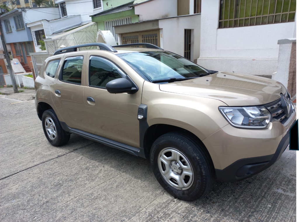 Renault Duster Zen 1.600cc 16v – Modelo 2022 – 20.000 km - Portafolio ...
